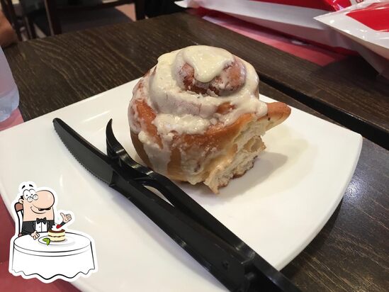 Cinnabon - Mall of the Emirates cafe, Dubai, Al - Mall Of The Emirates ...
