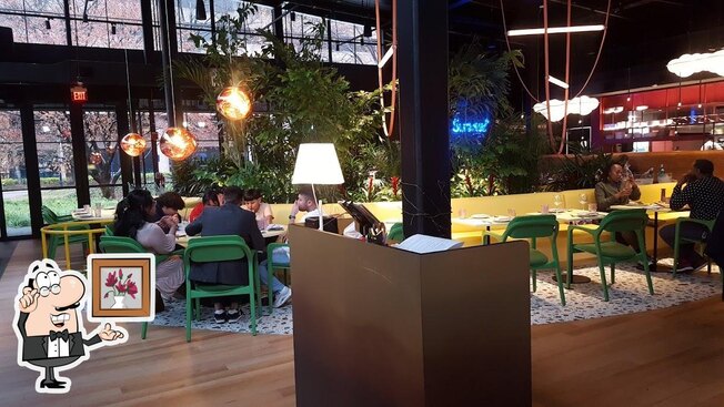 Surreal by Seven Reasons Group in Arlington - Restaurant reviews