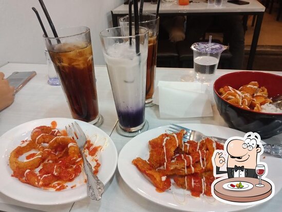 Essentials Coffee & Eatery Tapaktuan cafe, Tapak Tuan - Restaurant reviews