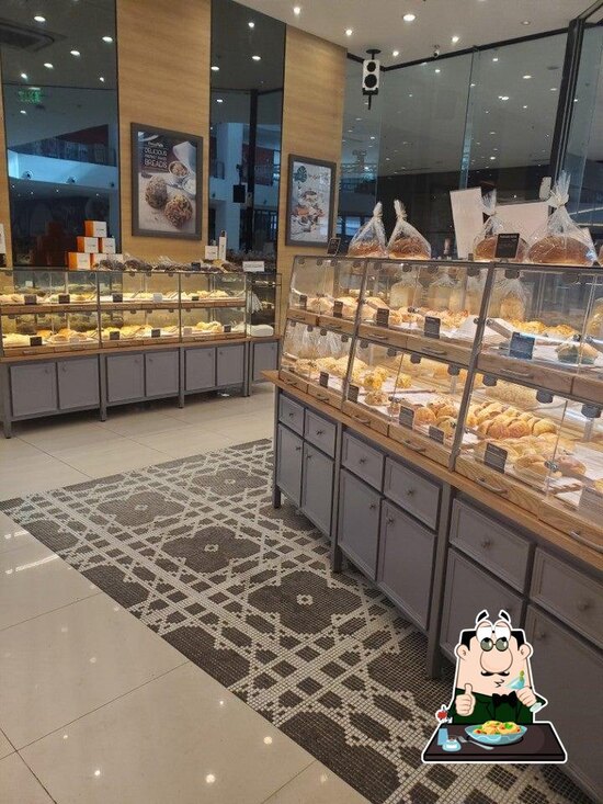 Breadtalk, Parañaque - Restaurant menu, prices and reviews