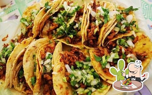 Menu at Tacos porras, Manuel Doblado