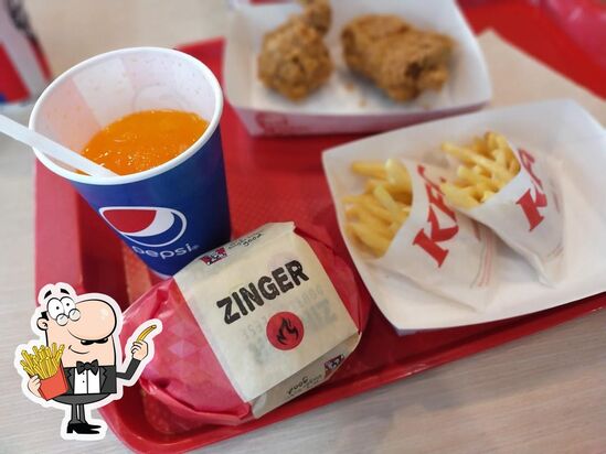 KFC Lotus Tha bor restaurant, Phon Sa - Restaurant reviews