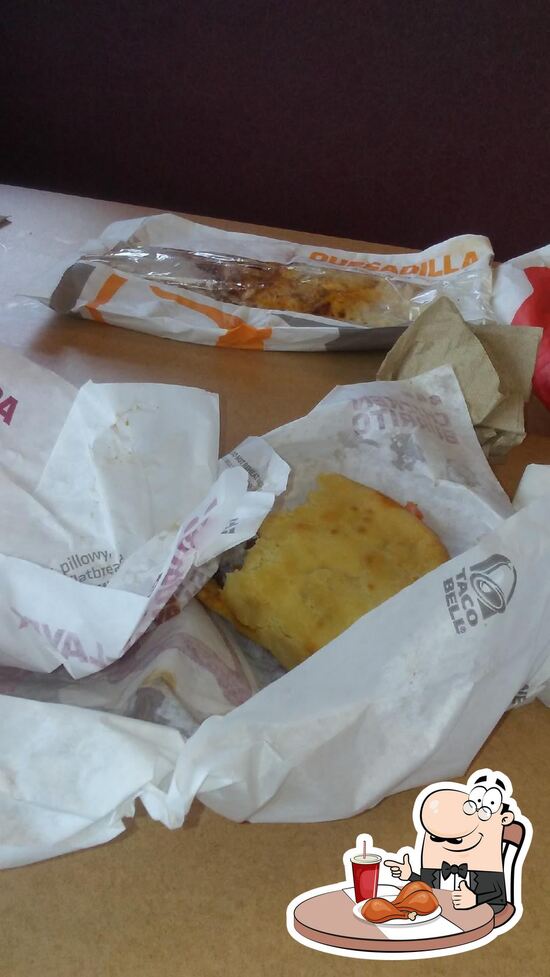 KFC, 4001 N 5th St in Philadelphia - Restaurant menu and reviews