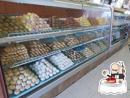 Narin Pastry in Toronto - Restaurant reviews