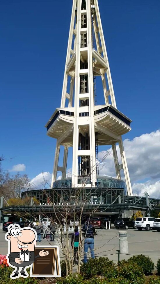 Space Needle in Seattle - Restaurant menu and reviews