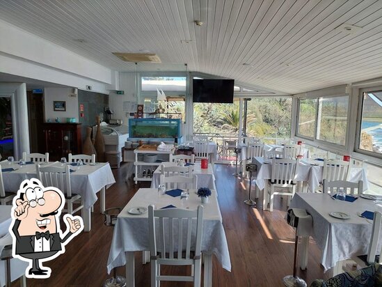 Menu at Nautk Restaurant and Rooftop, Parede