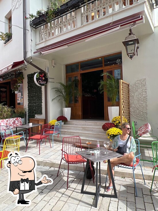 Oasis Cocktail Bar, Vlorë - Restaurant menu, prices and reviews
