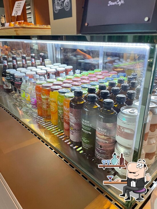 Deus Cafe Samcheong Branch, Seoul - Restaurant menu, prices and reviews