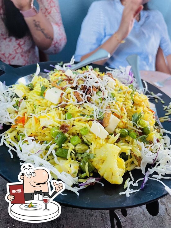 Retro Bistro ( Anand ) - Multi Cuisine Restaurant, Anand - Restaurant ...