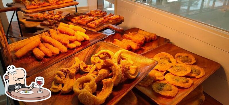 Salut! Restaurant Café - Centris Walk, Quezon City - Restaurant reviews