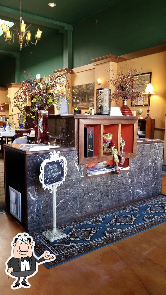 Fulio's Restaurant, Astoria - Restaurant menu, prices and reviews