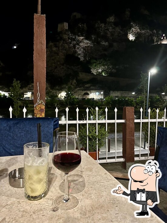 Moonlight Cocktail Bar, Berat - Restaurant menu, prices and reviews