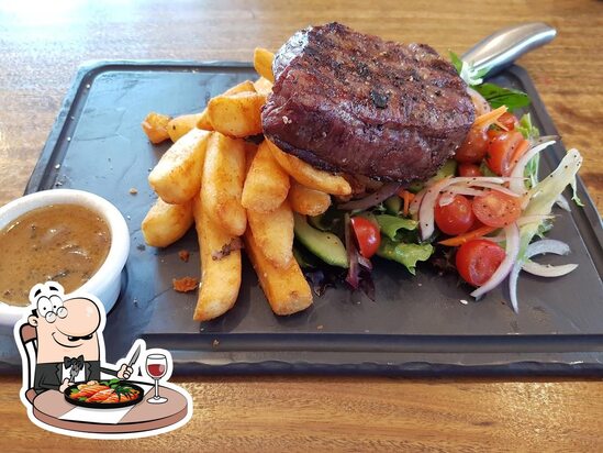 Gryphons Caffe & Bar, Griffith - Restaurant menu, prices and reviews