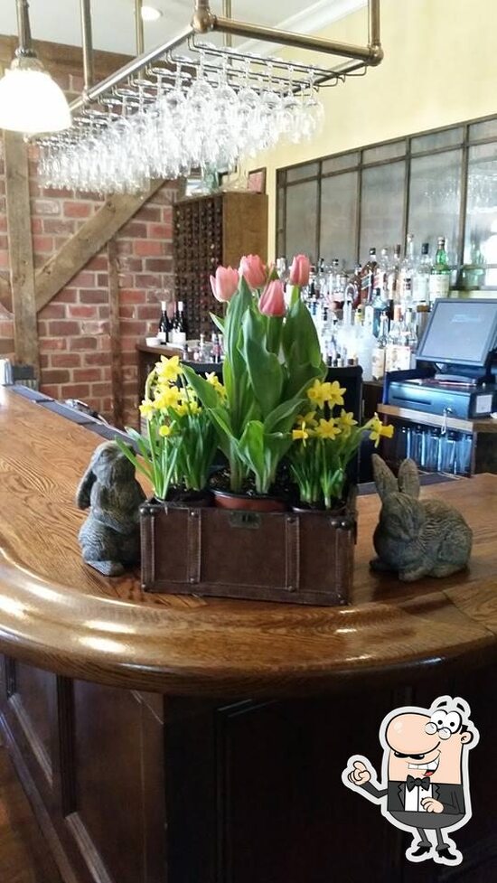 Jamesport Manor Inn, Jamesport - Restaurant menu, prices and reviews