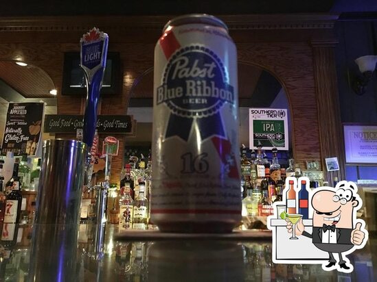 Hunts Pub in Caledonia - Restaurant menu and reviews