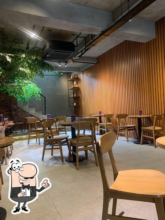Nakoa Cafe Dinoyo, Malang - Restaurant menu, prices and reviews