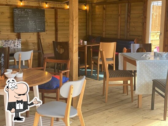 Cafe at The Barn, Leicester - Restaurant menu, prices and reviews