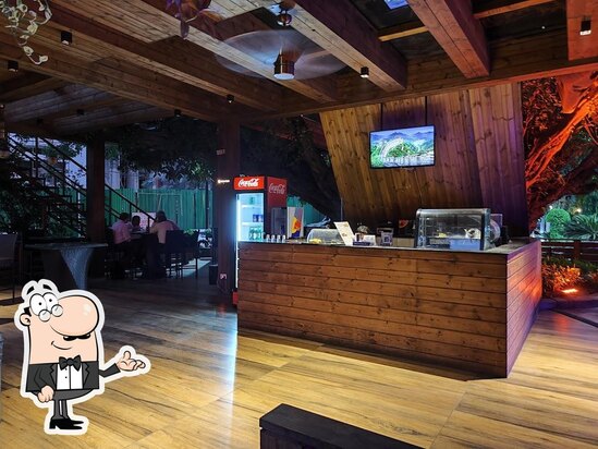 Cine Tree Cafe Best Coffee shop near Connaught place, New Delhi ...