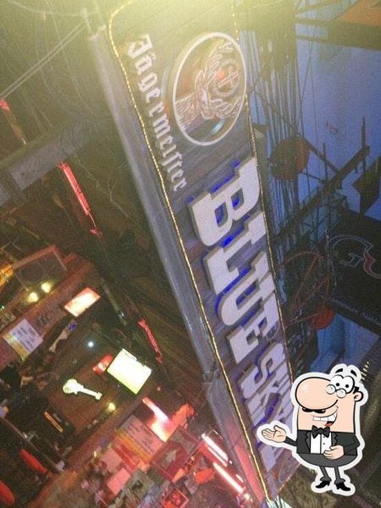 Blue Sky Bar, Pattaya - Restaurant menu, prices and reviews