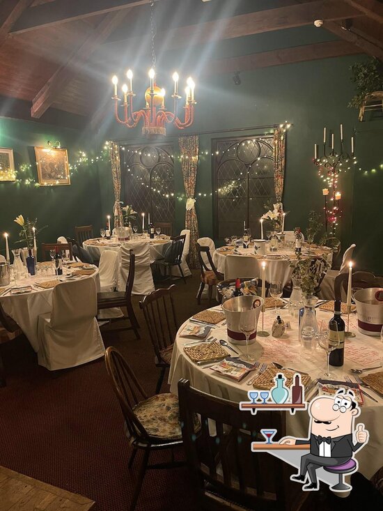 Finders Inn, Nohaval - Restaurant menu, prices and reviews