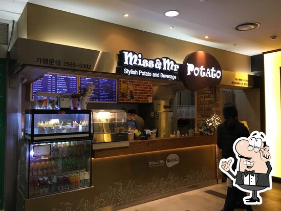 Menu at Miss & Mr Potato restaurant, Seoul, 55