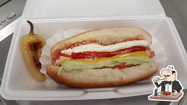 La Yaquesita Hotdogs in Santa Fe