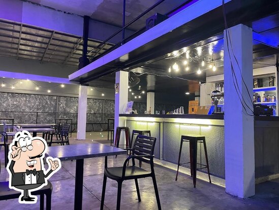 Lunar : Art, Cafe and Bar, Bacolod - Restaurant menu, prices and reviews