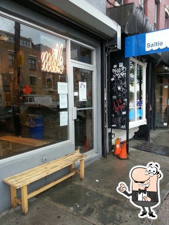Milk Bar, New York City, Metropolitan Avenue/Lorimer Street ...