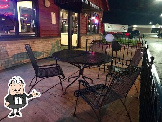 Backyard Grill & Bar, Roscoe - Restaurant menu, prices and reviews