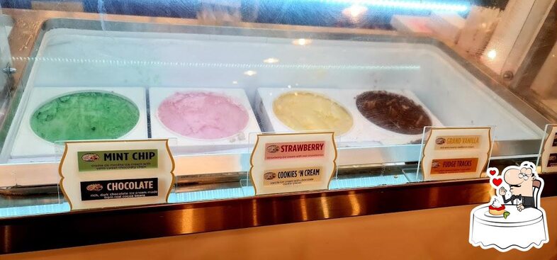 Bubba's Ice Cream Shack in Williamsburg - Restaurant menu and reviews