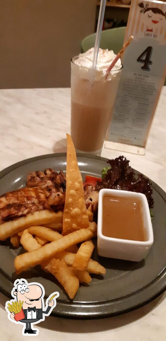 Menu at Giggle Box Cafe & Resto, Bandung, Jl. Burangrang Dalam No.32