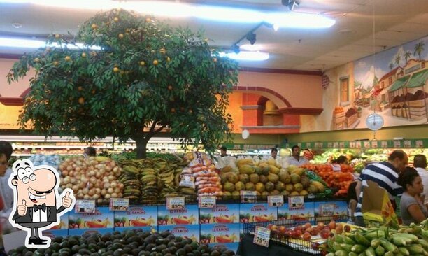 Restaurante El Rancho Supermercado, Arlington