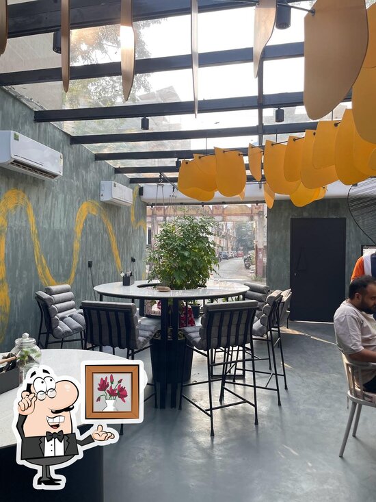 Anavrin by Healthy Eatzzz, Surat - Restaurant menu, prices and reviews