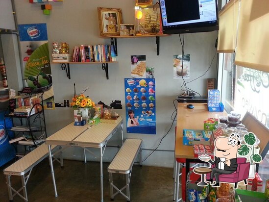 J & J Milk Club, Bangkok - Restaurant reviews