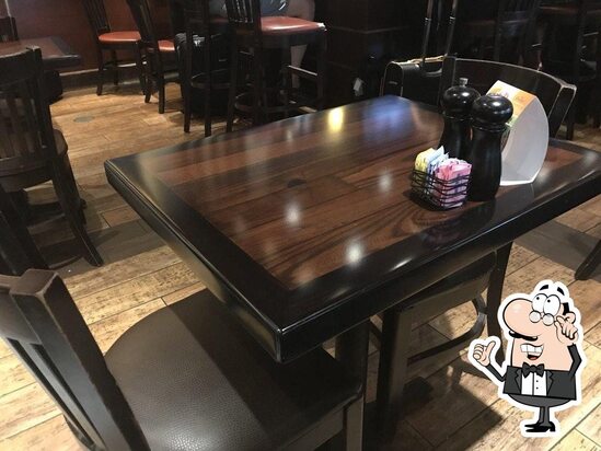 LongHorn Steakhouse, Atlanta - Restaurant menu, prices and reviews