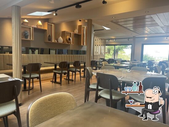 The Lookout, Esher - Restaurant menu, prices and reviews