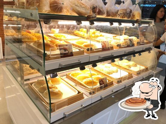 Menu at Clyde's Bread & Pastries - SM City Lipa, Lipa