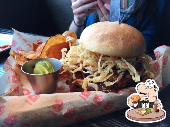 Burgatory, 700 Providence Blvd in McCandless - Restaurant menu and reviews