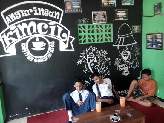 Menu at Angkringan Kimcil cafe, Gedangsewu