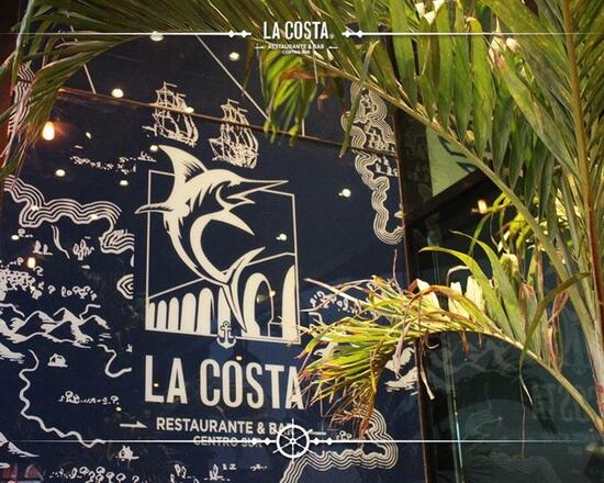 Menu at La Costa restaurant, Santiago de Querétaro
