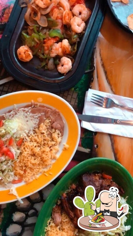 El Lorito Mexican Grill in Hopkins - Restaurant menu and reviews
