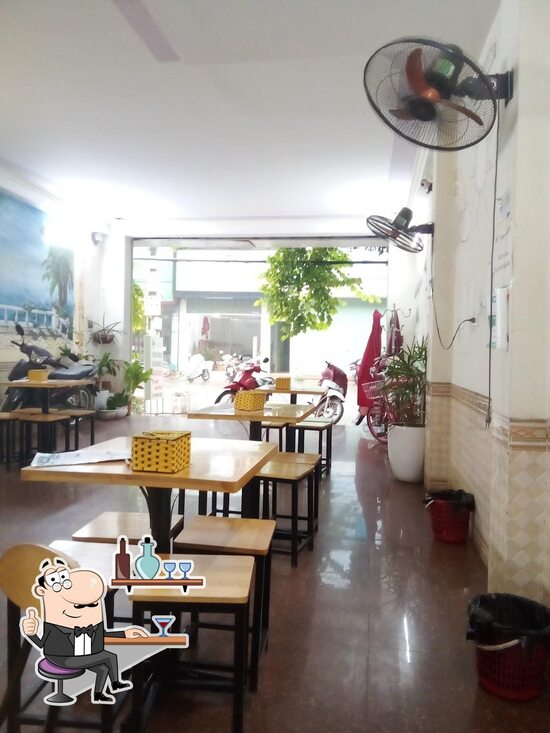 Hi tea - Restaurant menu, prices and reviews
