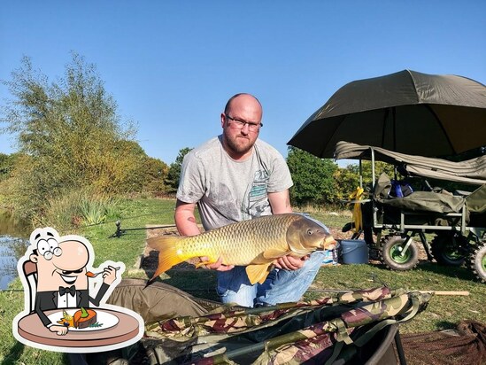 Sumners Ponds in Barns Green - Restaurant reviews