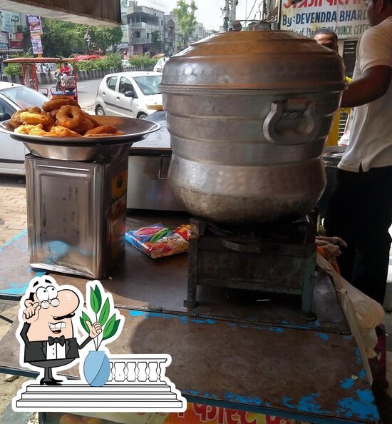 SR, South Indian And Chinease Foods, Delhi - Restaurant menu, prices ...