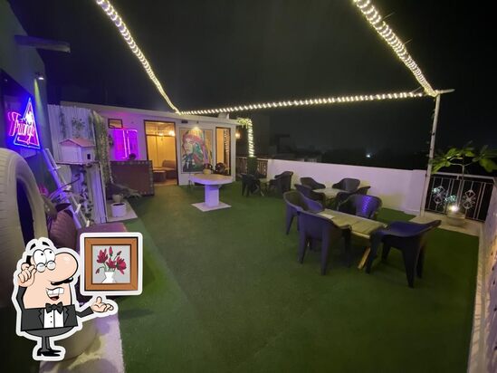cafe triangle rooftop, New Delhi - Restaurant reviews