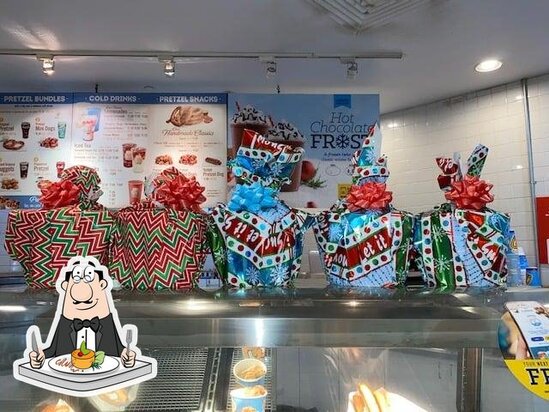 Menu at Auntie Anne's fast food, Stroudsburg, 341 Stroud Mall Rd