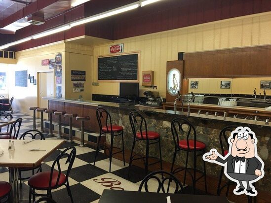 Menu at Bon Ton Burgers and Fries restaurant, Lewistown