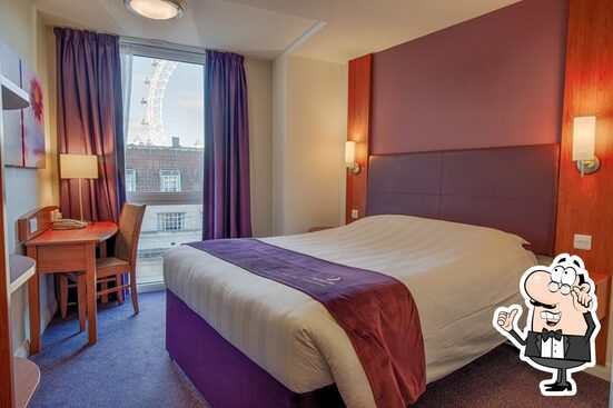Premier Inn London Waterloo (Westminster Bridge) hotel, London ...