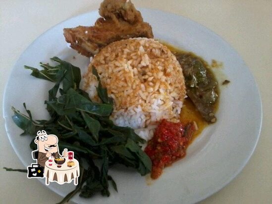Menu at Rumah Makam Padang Sumbar Hidup, Ubud