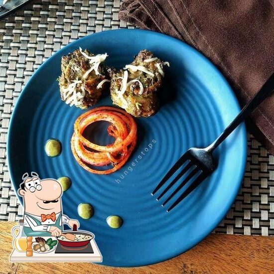 Sarovarr Multicuisine Restaurant Seafood speciality Family restaurant ...
